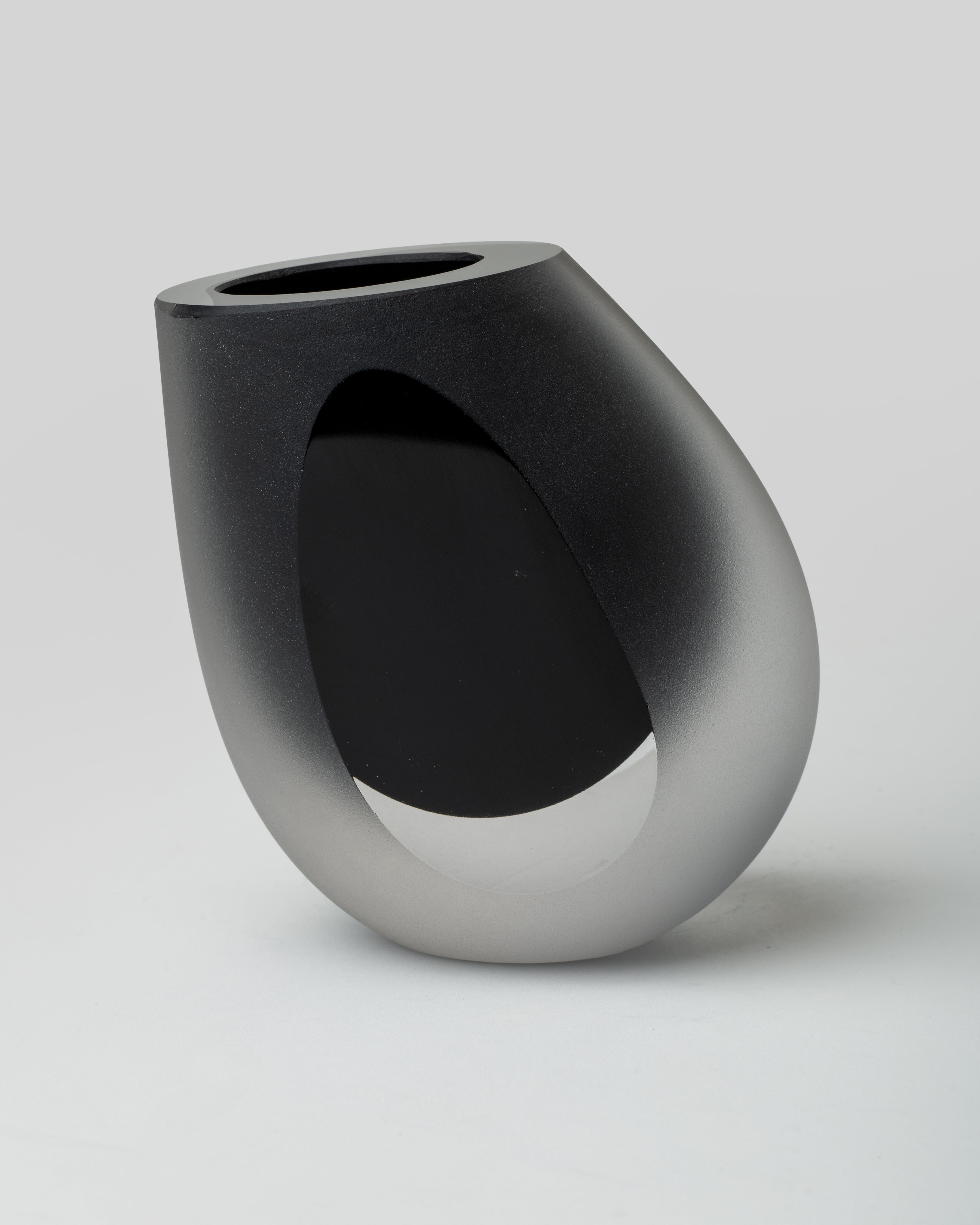 Austin Vase – Barrett Bergmann Home